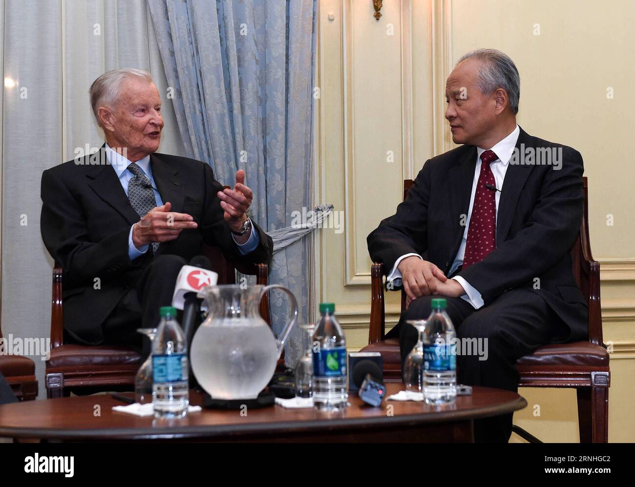 Zbigniew brzezinski l hi-res stock photography and images - Alamy