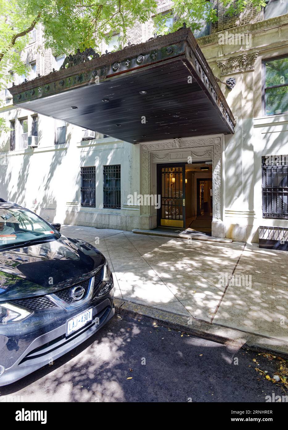 Myron arms hi-res stock photography and images - Alamy