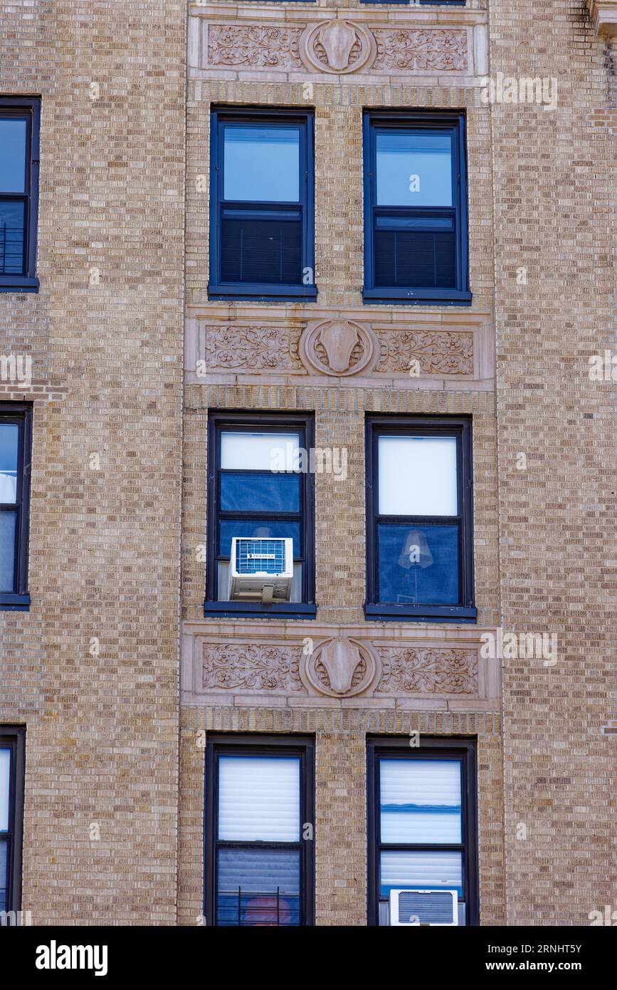 222 west state street hi-res stock photography and images - Alamy