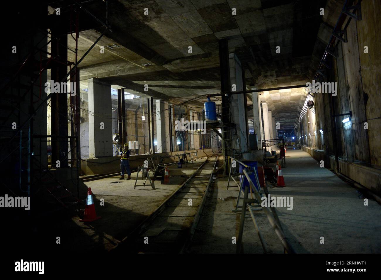 (161214) -- JAKARTA, Dec. 14, 2016 -- Photo taken on Dec. 14, 2016 ...