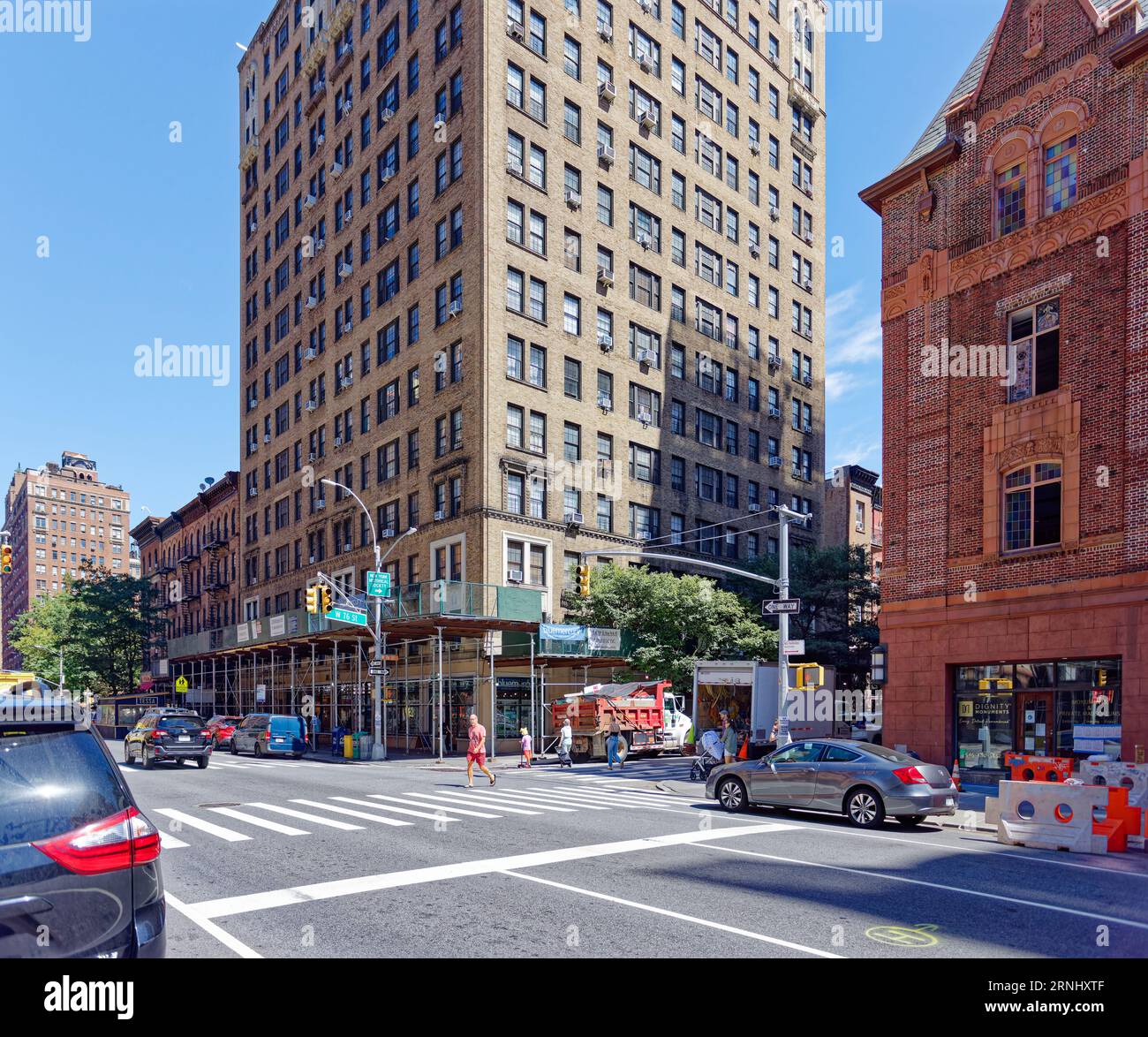175 west 76th st hi-res stock photography and images - Alamy