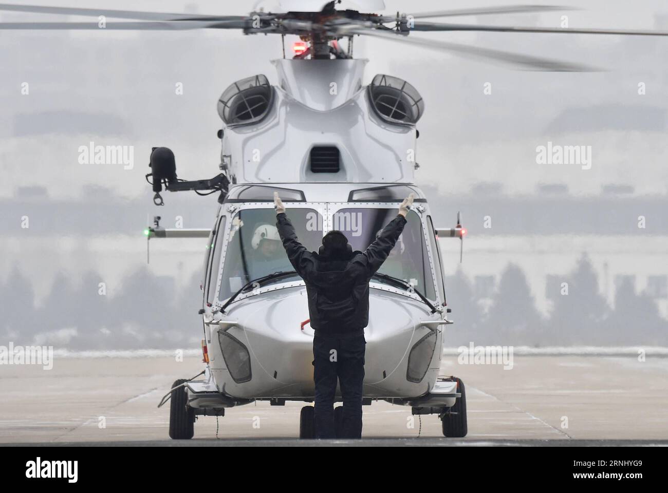 (161220) -- HARBIN, Dec. 20, 2016 -- Photo taken on Dec. 20, 2016 shows the AC352 civil ...