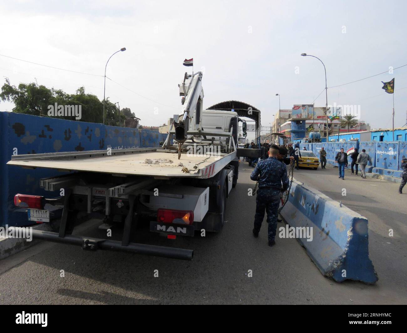 Remove cement hi-res stock photography and images - Alamy