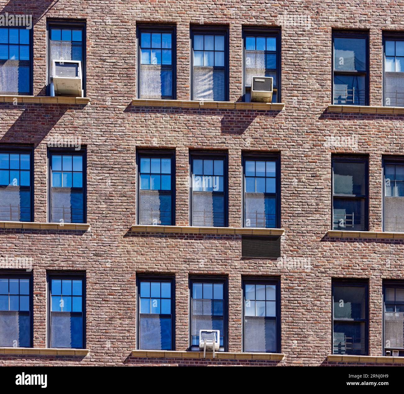 Upper West Side: Emery Roth designed 310 West End Avenue in Romanesque ...