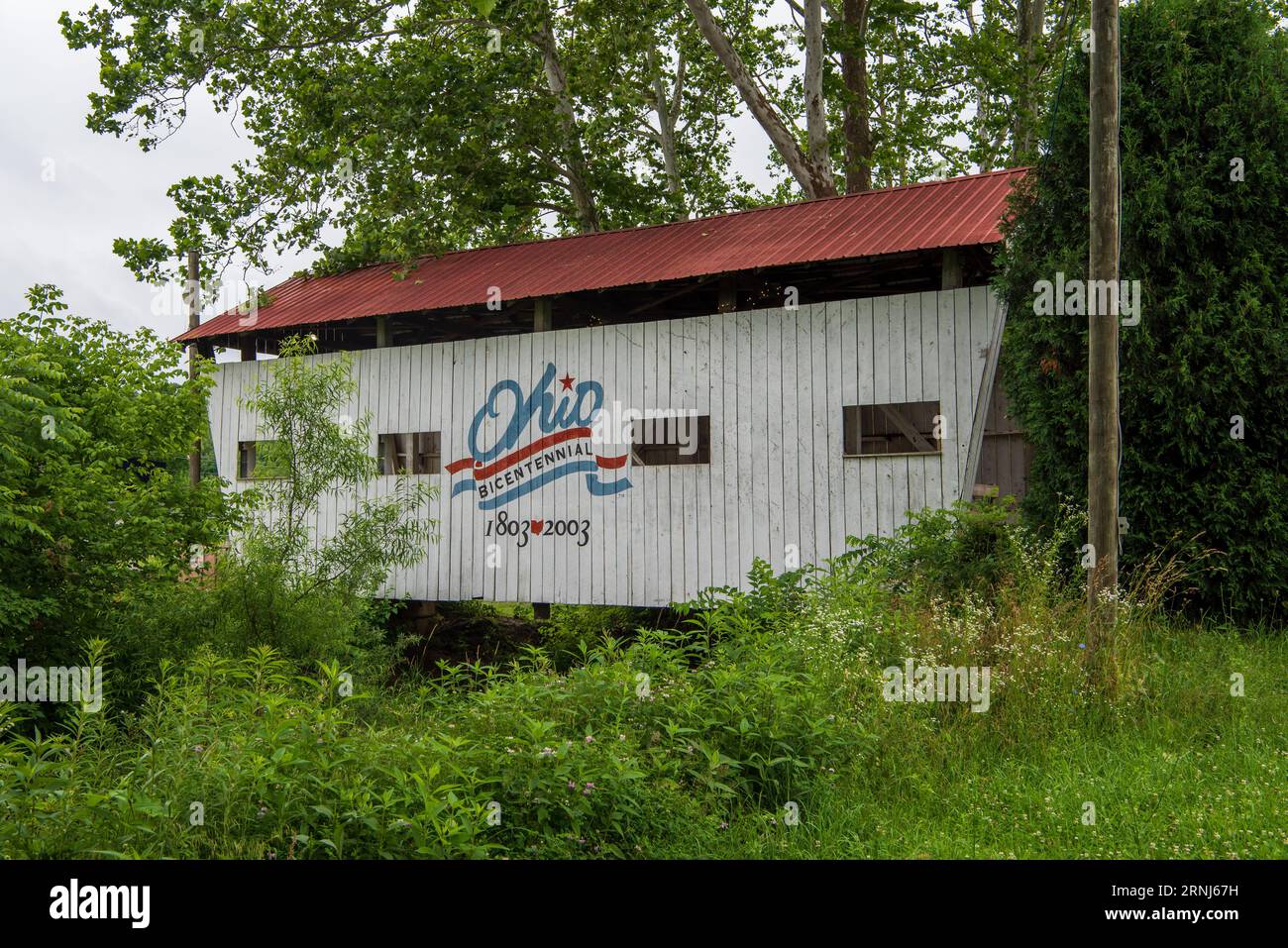 Kingpost through truss hi-res stock photography and images - Alamy