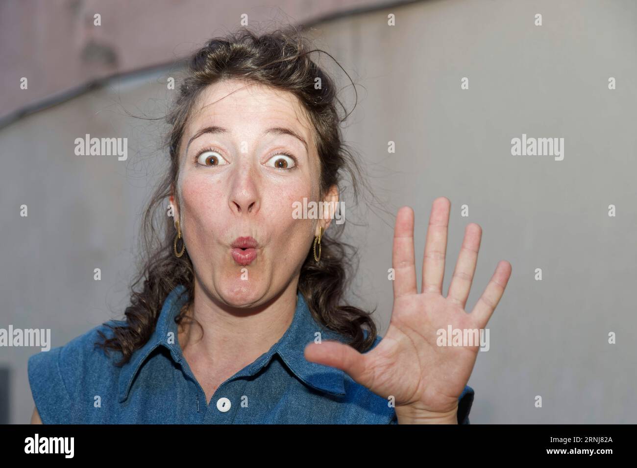 Agde, France. 30th August, 2023. Juliette Minvielle performs in concert ...