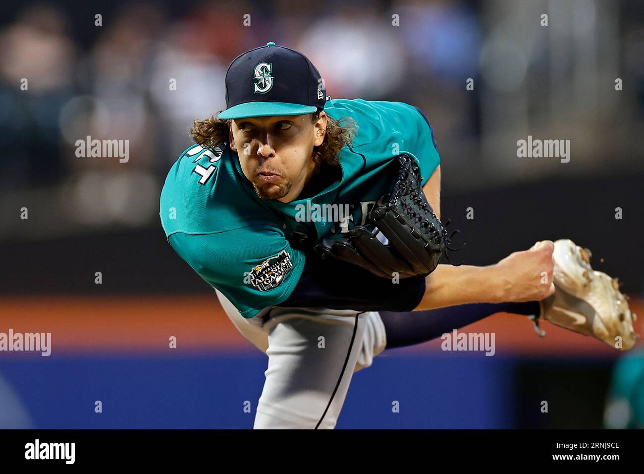 Seattle Mariners pitcher Logan Gilbert pitches against the New York ...