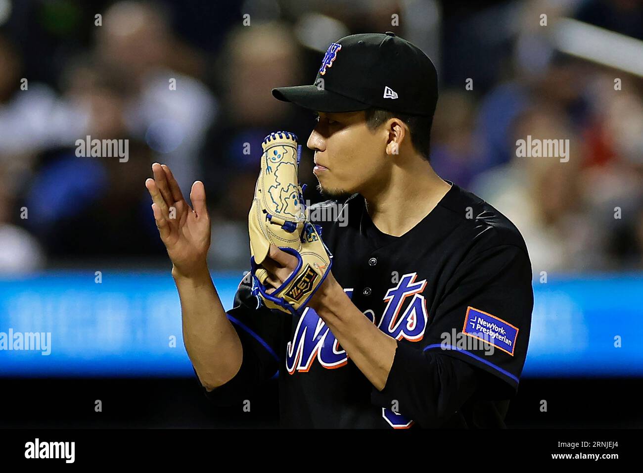 New York Mets starting pitcher Kodai Senga, of Japan, reacts against ...