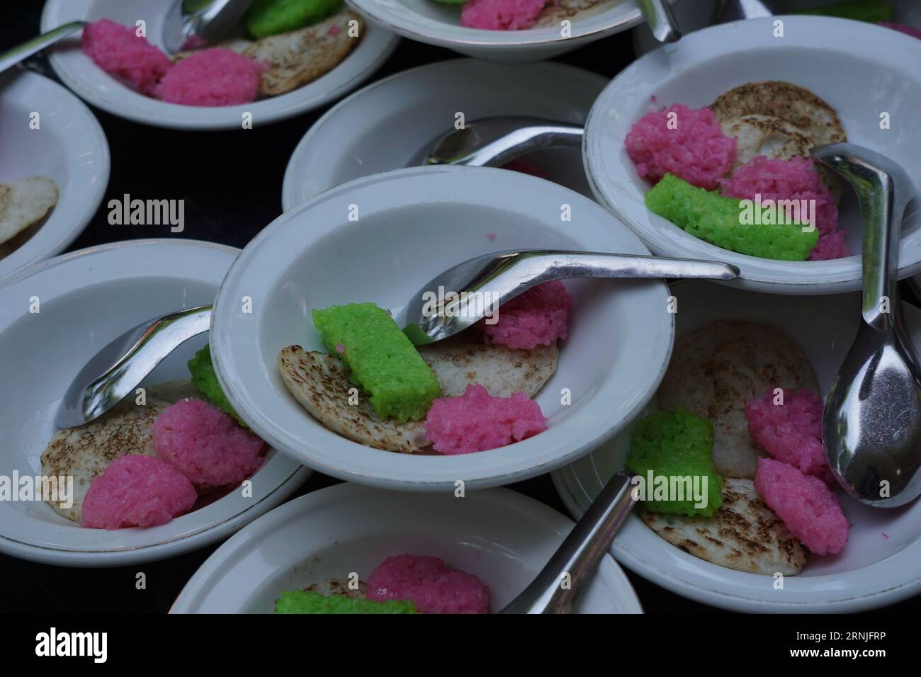 Dawet serabi for buyers at a traditional market. It's traditional ...