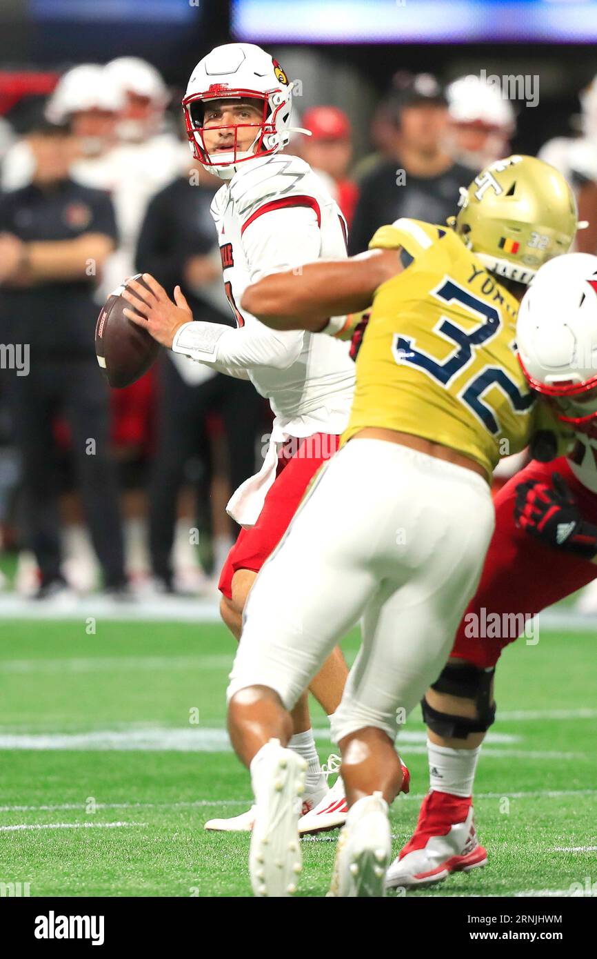 ATLANTA, GA - SEPTEMBER 01: Louisville Cardinals quarterback Jack ...