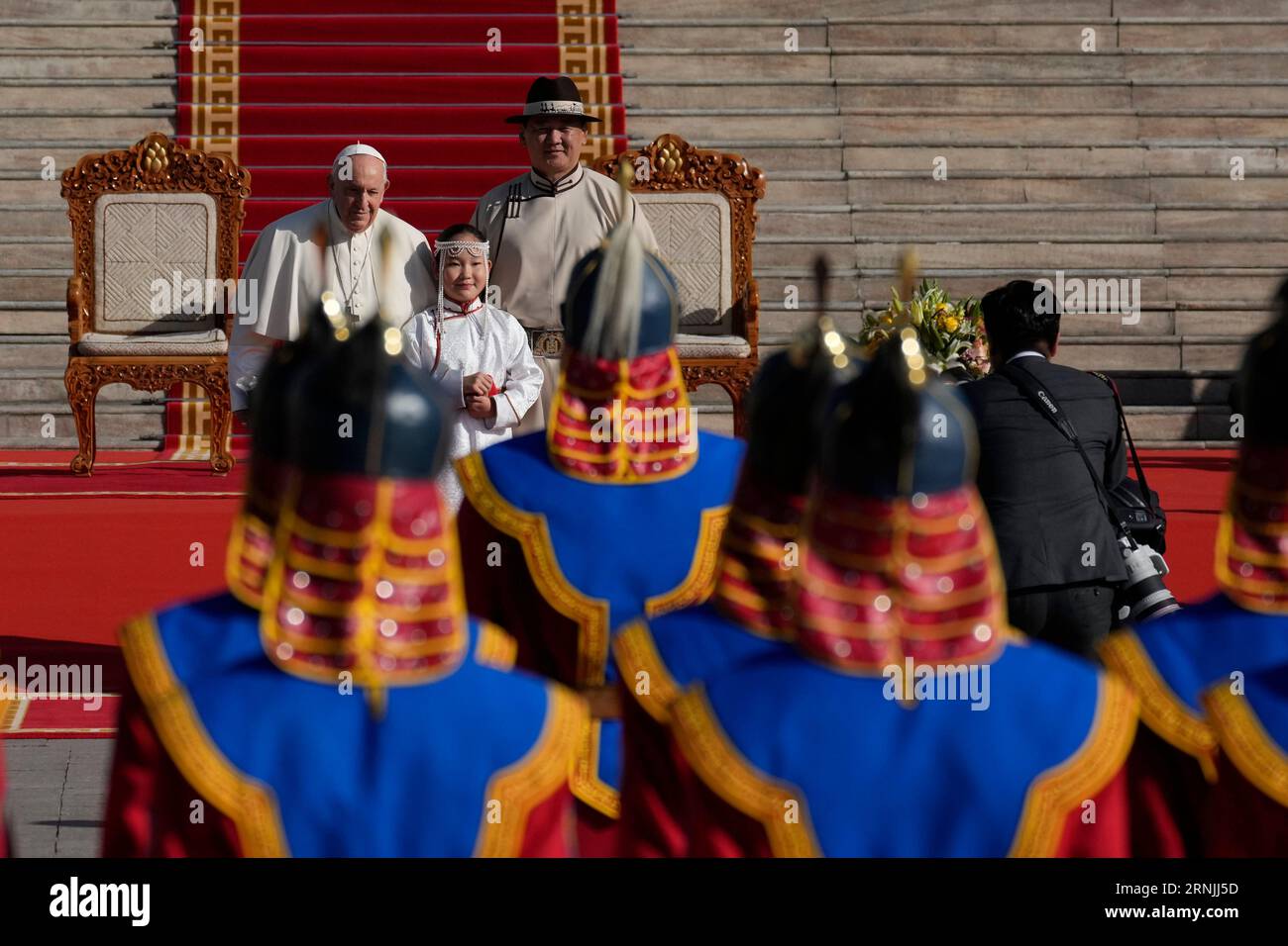 Mongolian President Ukhnaagiin Khurelsukh, right, and Pope Francis pose ...