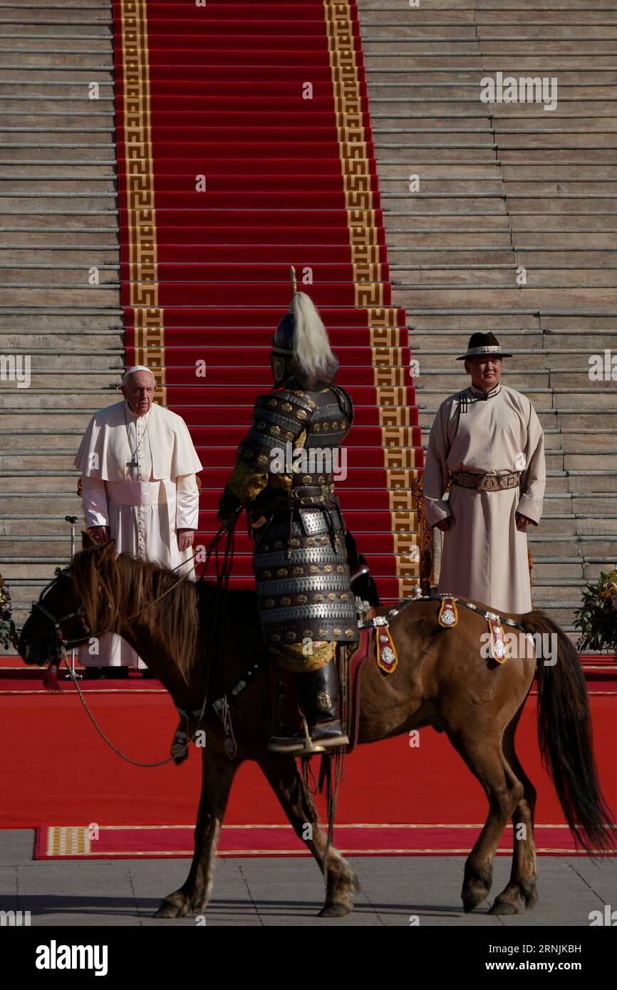Mongolian President Ukhnaagiin Khurelsukh, right, and Pope Francis meet ...