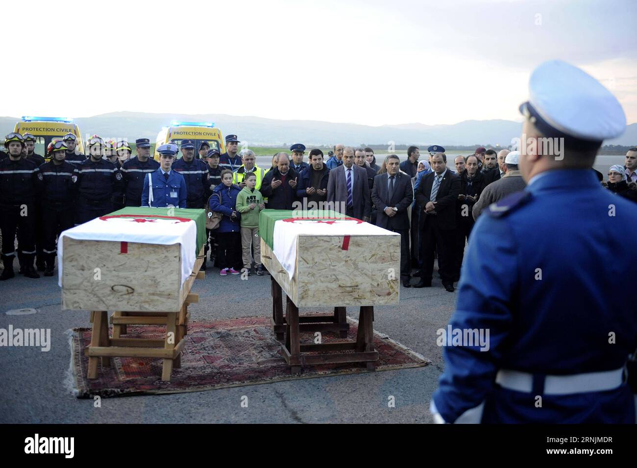 Quebec mosque hi-res stock photography and images - Alamy