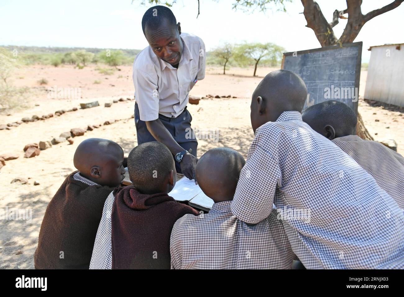 Kenya people classrooms hi-res stock photography and images - Alamy