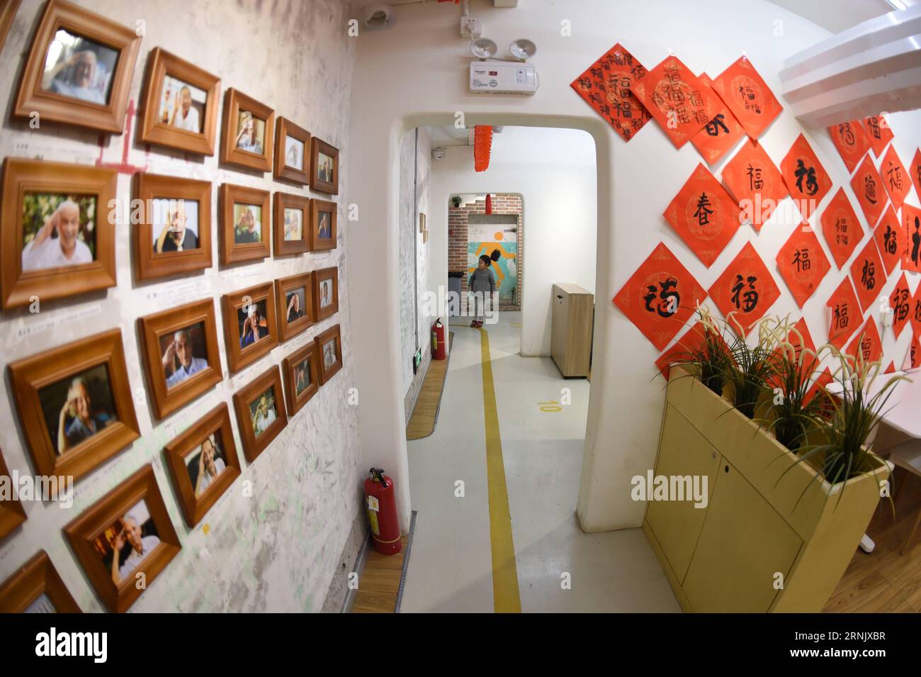 Dwellings makeover hi-res stock photography and images - Alamy