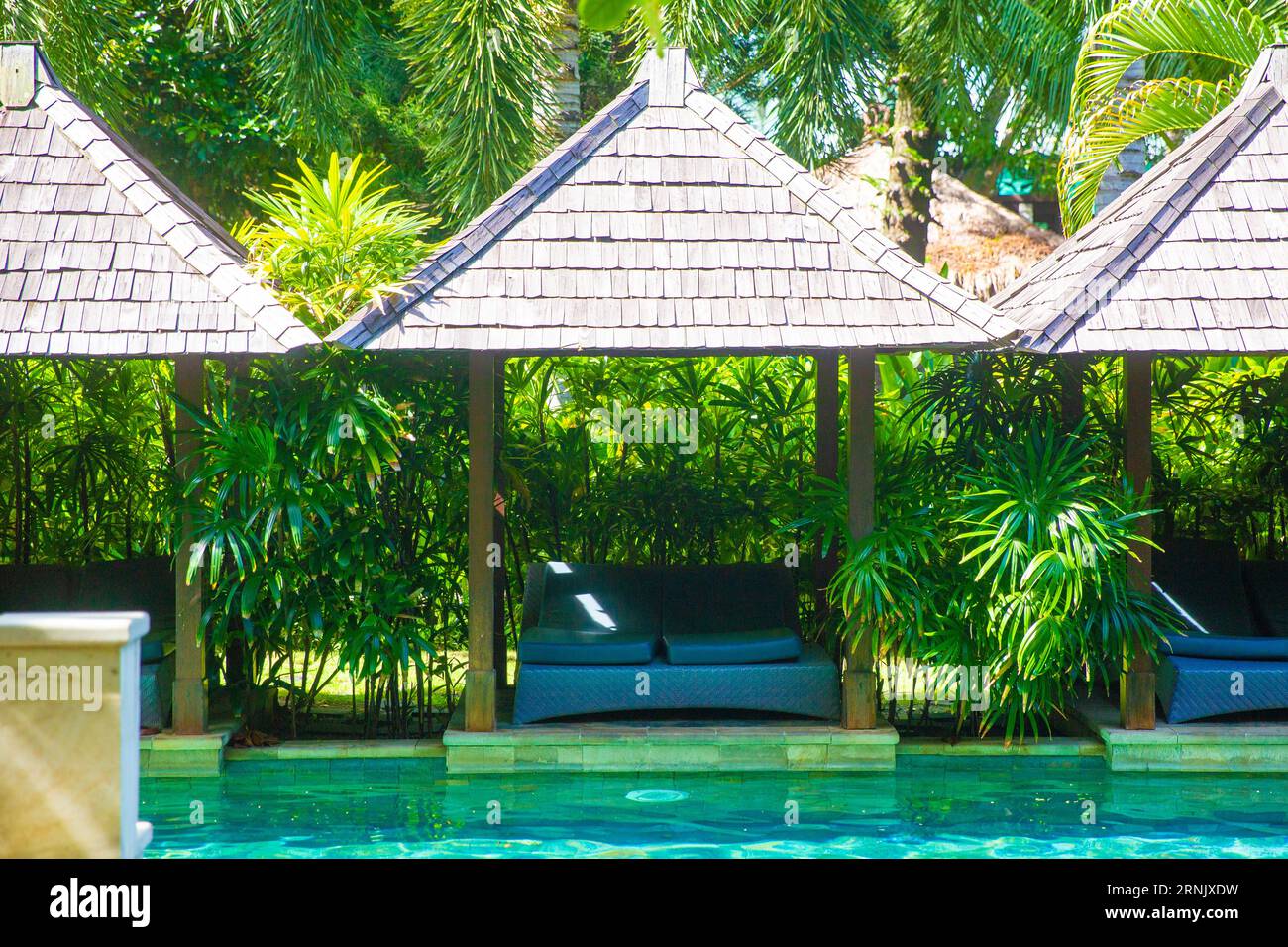 Resort style beds hi-res stock photography and images - Alamy