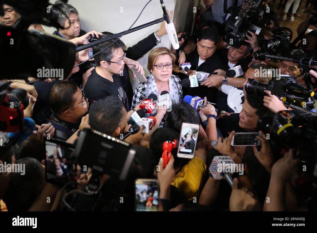 Philippinen: Duterte-Kritikerin Leila de Lima verhaftet (170224 ...