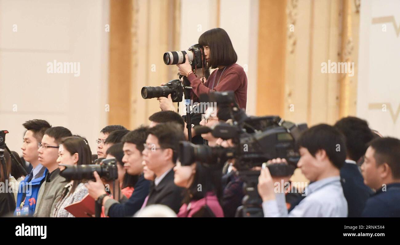 China npc cppcc female hi-res stock photography and images - Alamy