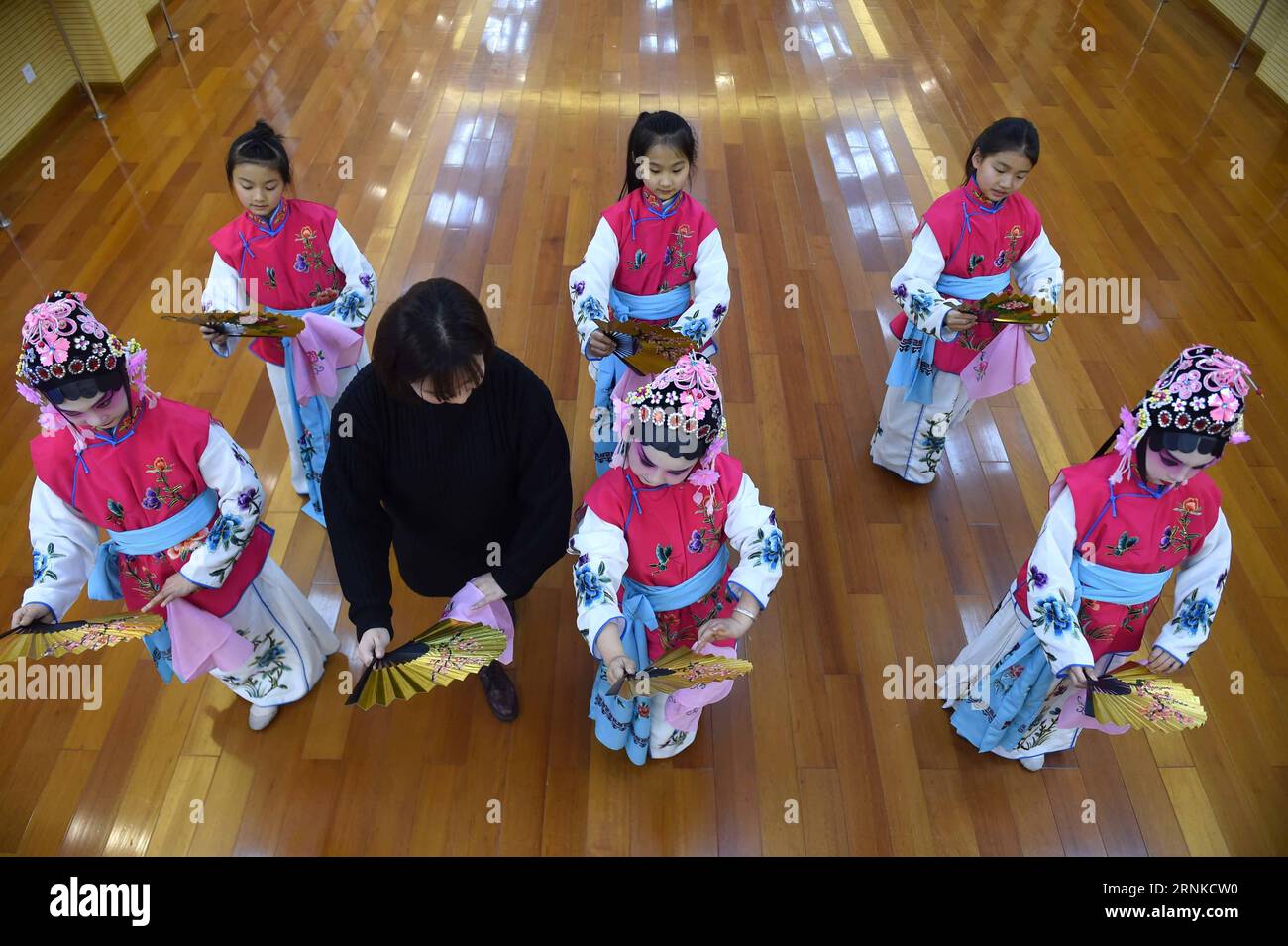 Mime art history hi-res stock photography and images - Alamy
