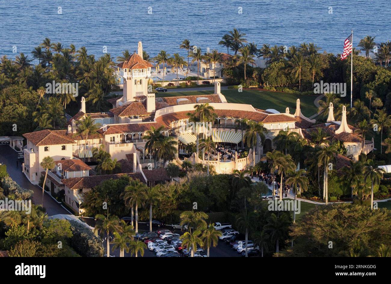 Mar a lago aerial hi-res stock photography and images - Alamy