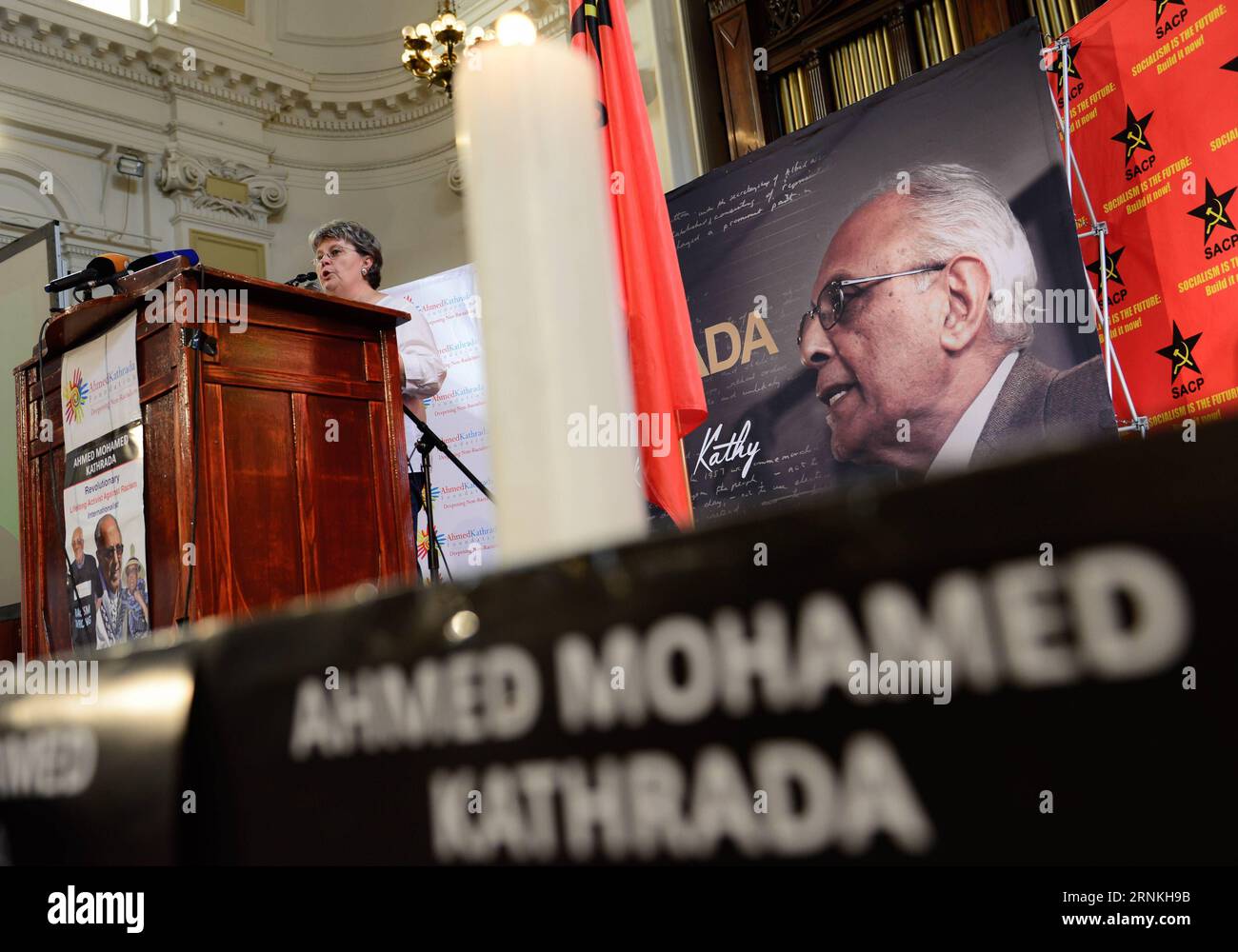 Barbara hogan hi-res stock photography and images - Alamy