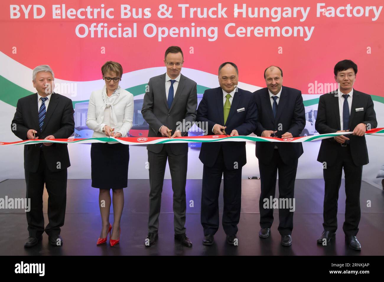 Byd factory hungary hi-res stock photography and images - Alamy