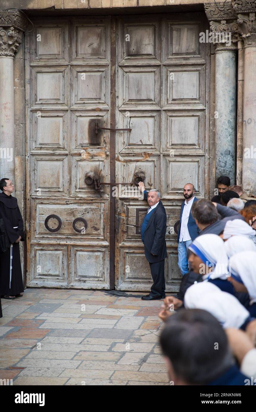 Door keeper hi-res stock photography and images - Alamy