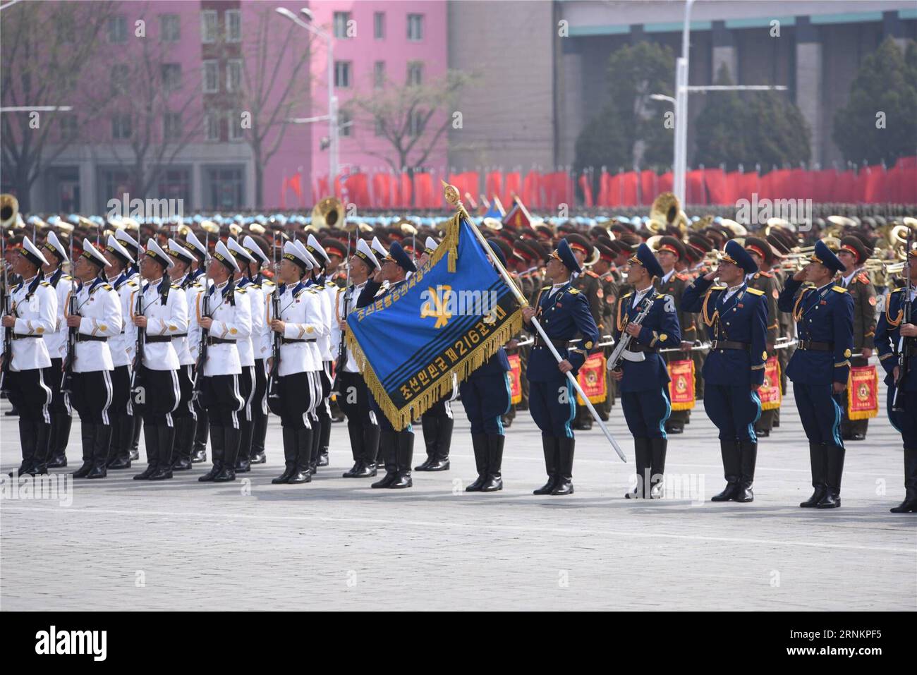 (170415) -- PYONGYANG, April 15, 2017 -- Soldiers attend a military ...