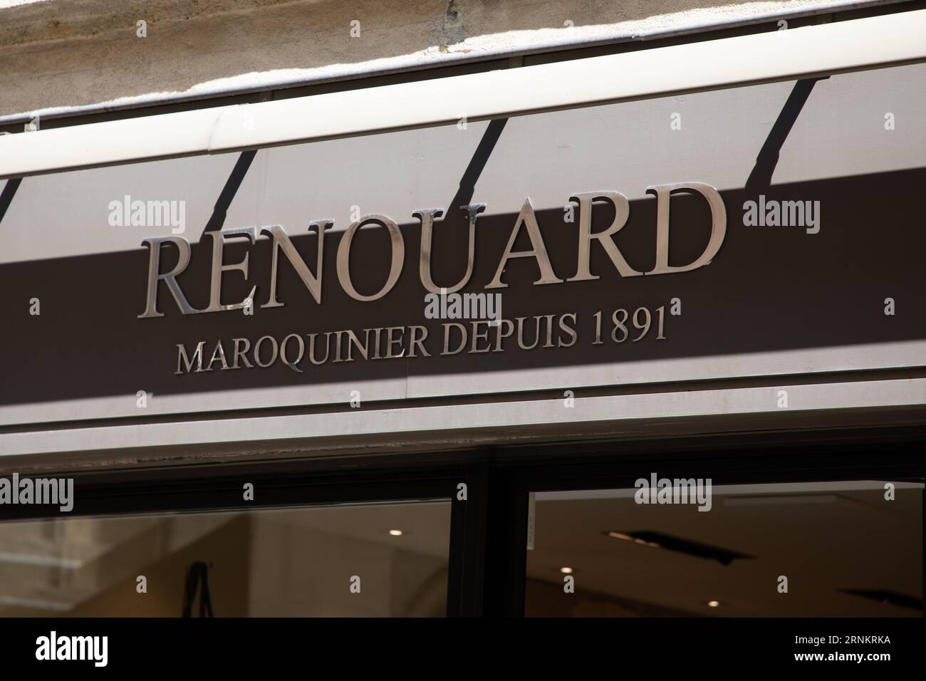 Renouard maroquinier hi-res stock photography and images - Alamy