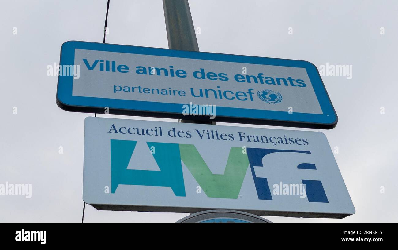 Unicef logo hi-res stock photography and images - Alamy