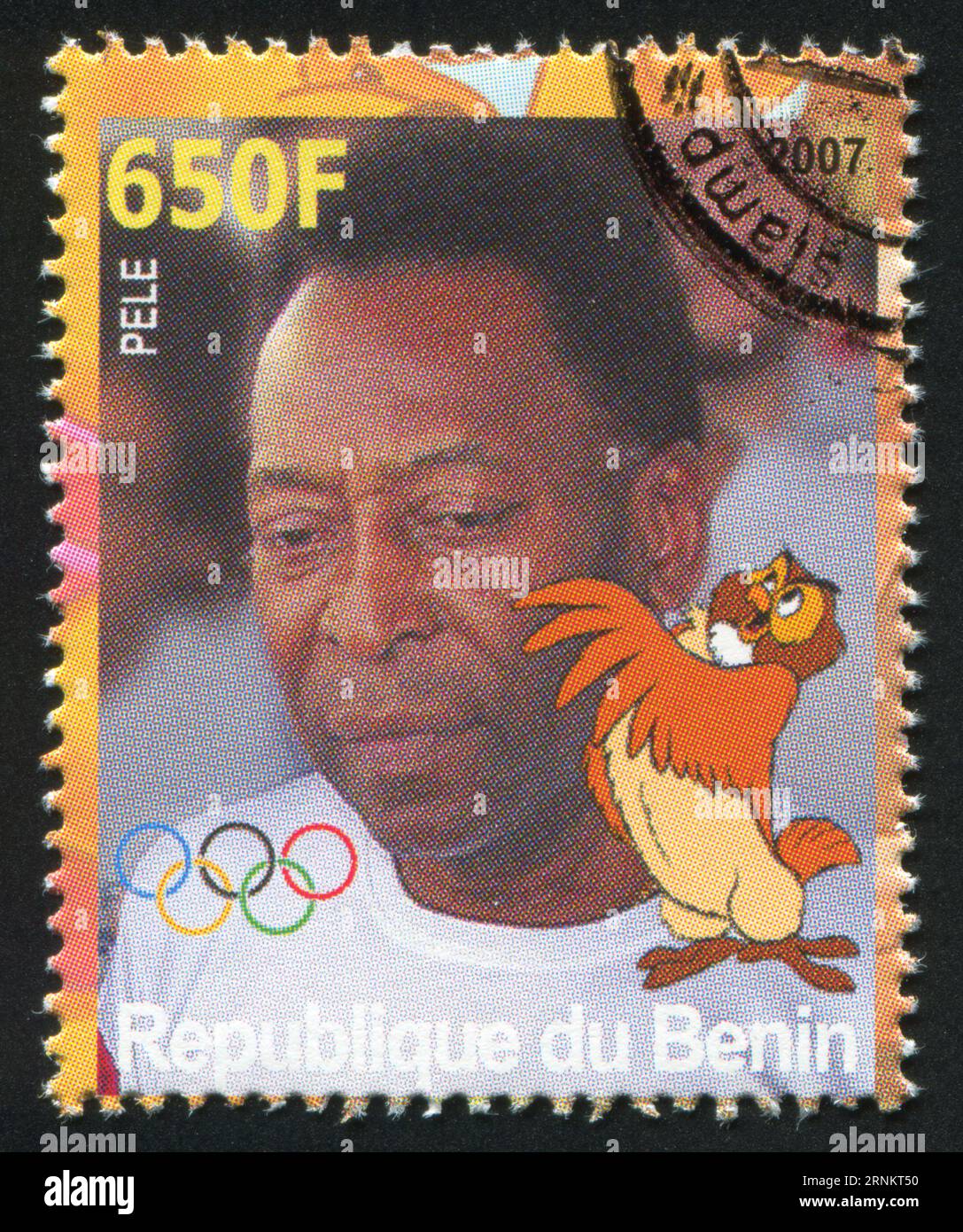 BENIN - CIRCA 2007: stamp printed by Benin, shows Pele, Disney ...