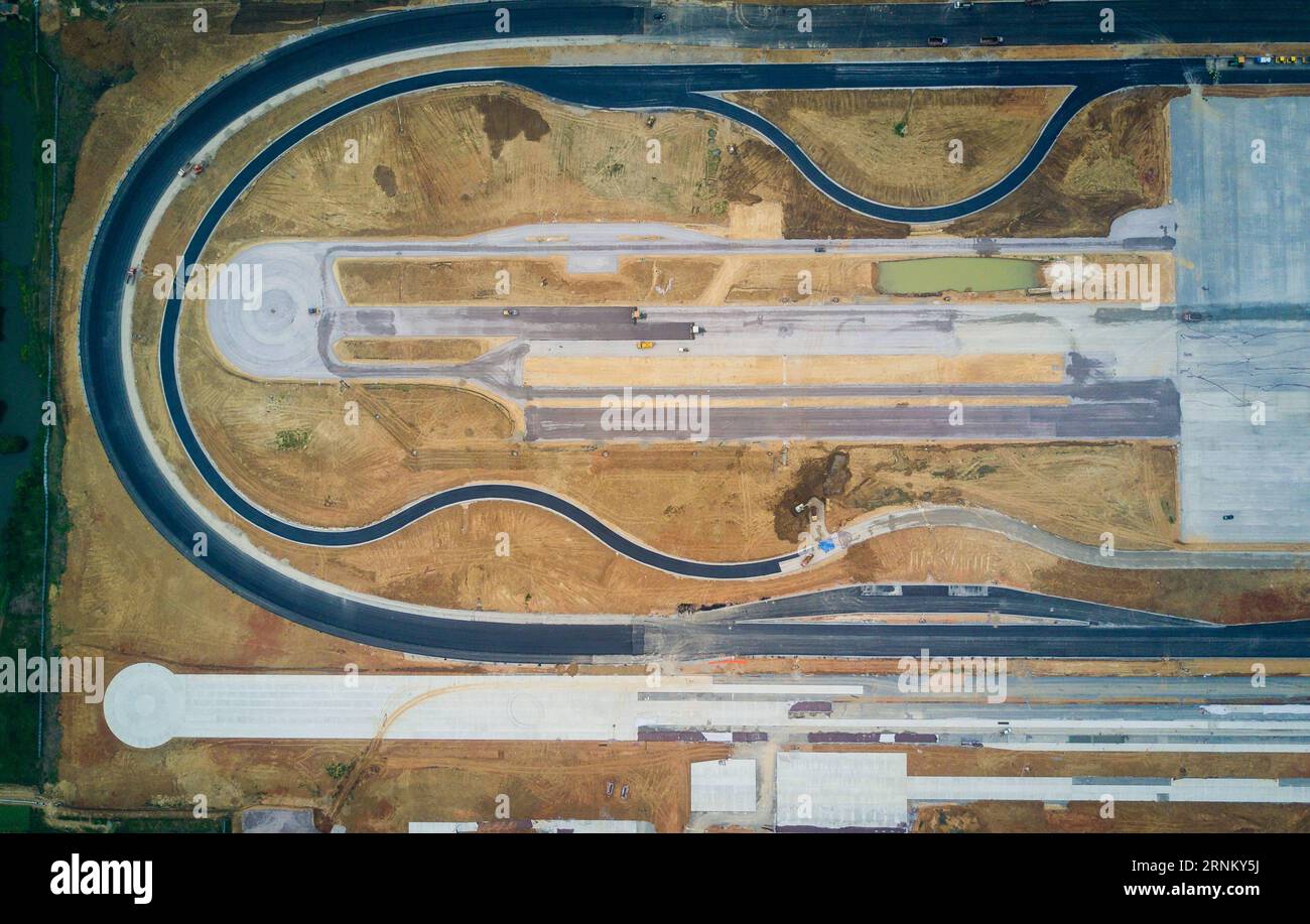 Ford proving ground hi-res stock photography and images - Alamy