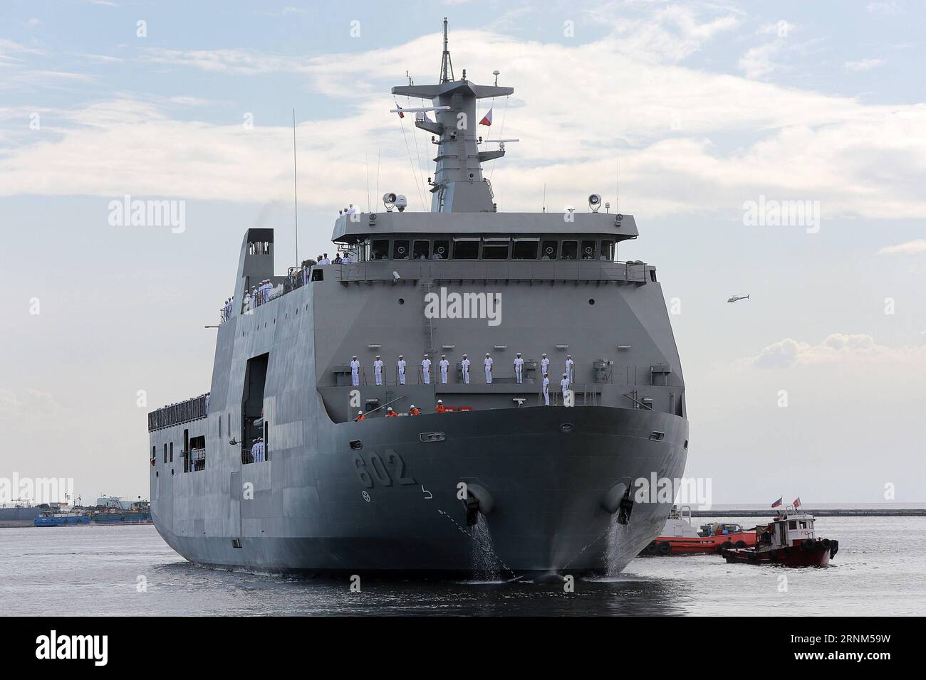 (170510) -- MANILA, May 10, 2017 -- The BRP Davao Del Sur (LD-602) from ...