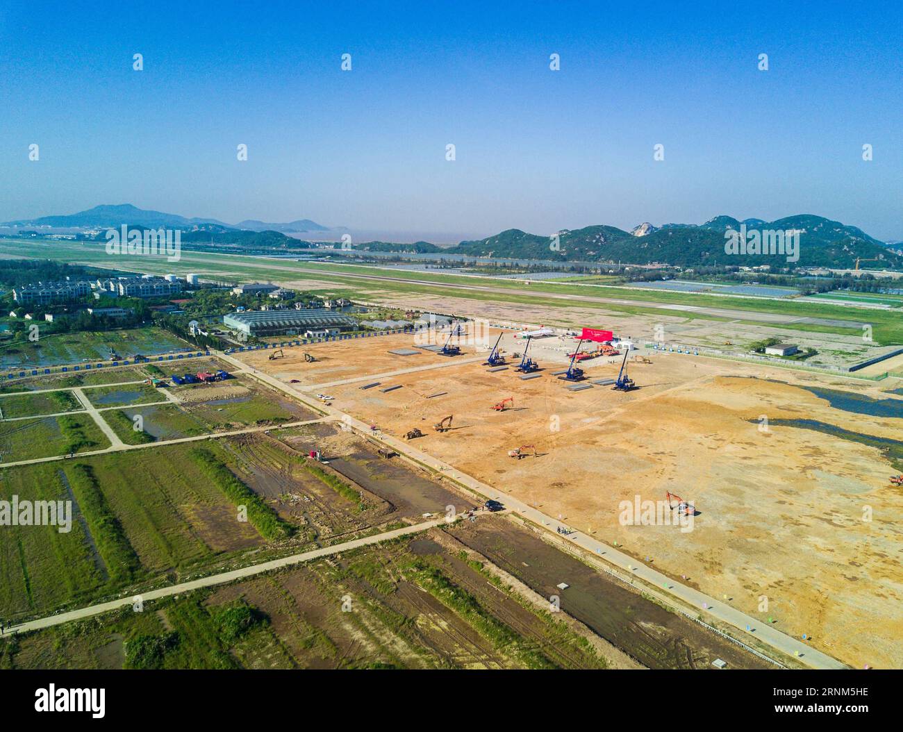 Boeing delivery center hi-res stock photography and images - Alamy