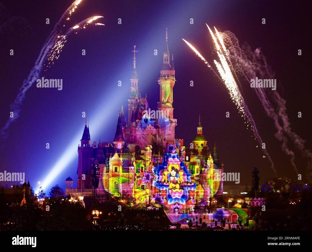 Shanghai disneyland fireworks hi-res stock photography and images - Alamy