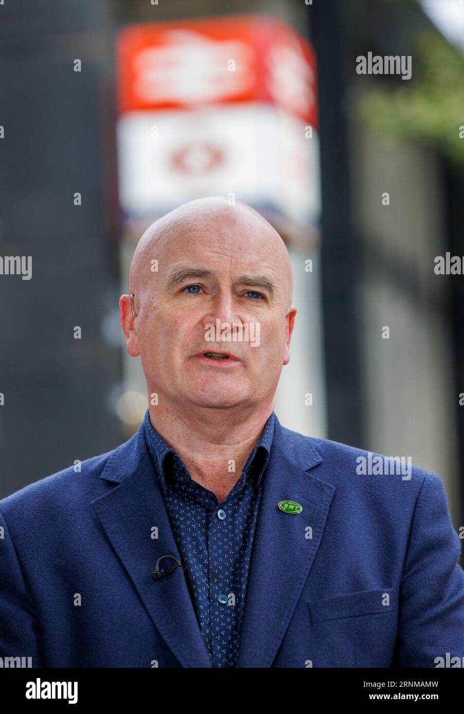 Passaengers hi-res stock photography and images - Alamy