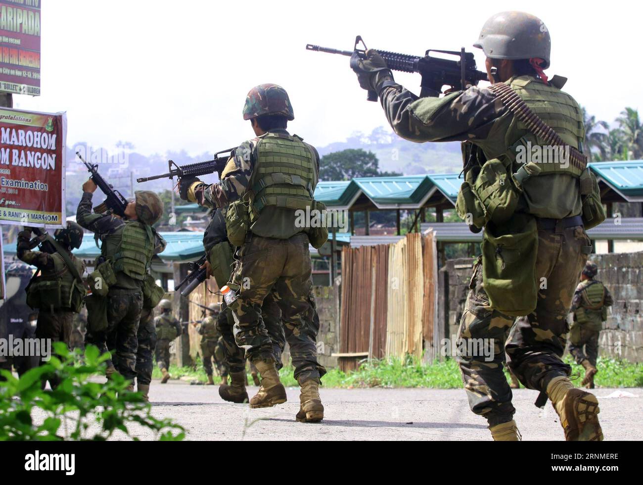 Philippine armed forces hi-res stock photography and images - Alamy