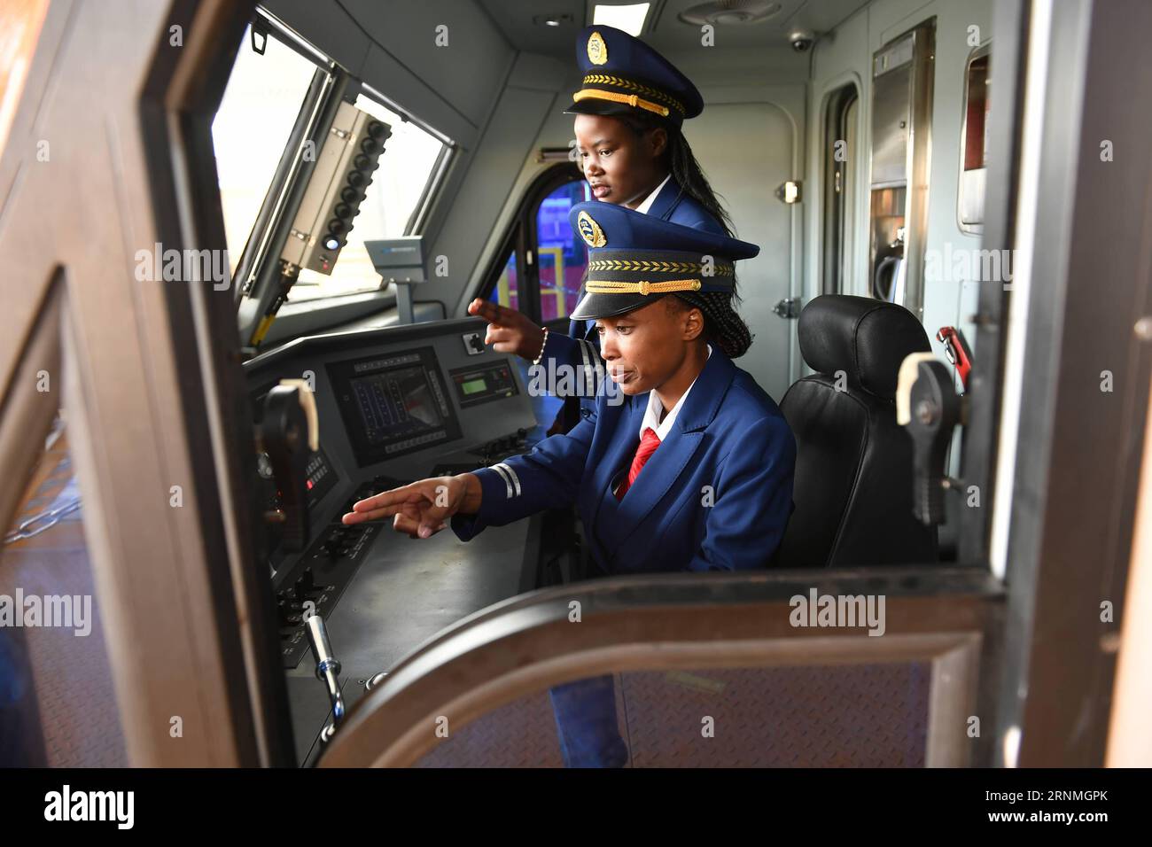 (170528) -- NAIROBI, May 28, 2017 -- Kenyan female train drivers Alice ...