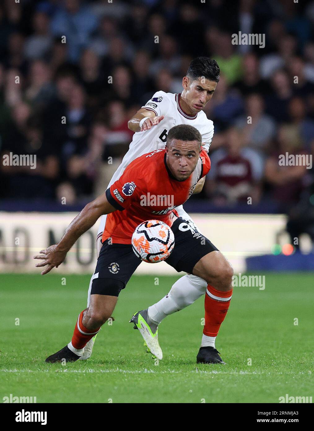 Carlton morris luton 2023 premier hi-res stock photography and images ...