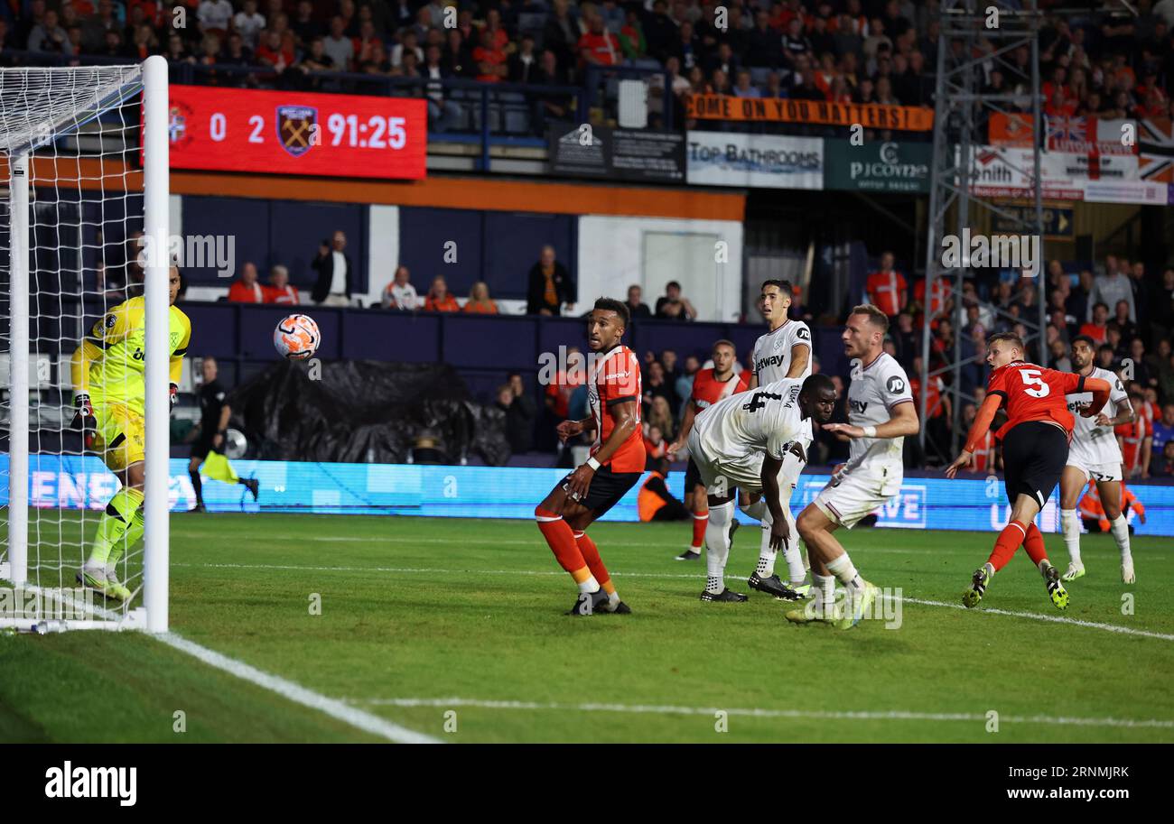 Mads andersen luton town hi-res stock photography and images - Alamy