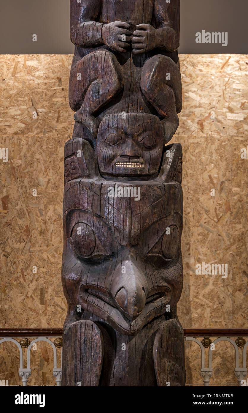 Nisga'a First nation memorial or totem pole return to Canada, National ...