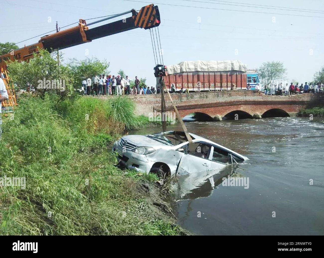 Uttar pradesh police car hi-res stock photography and images - Alamy