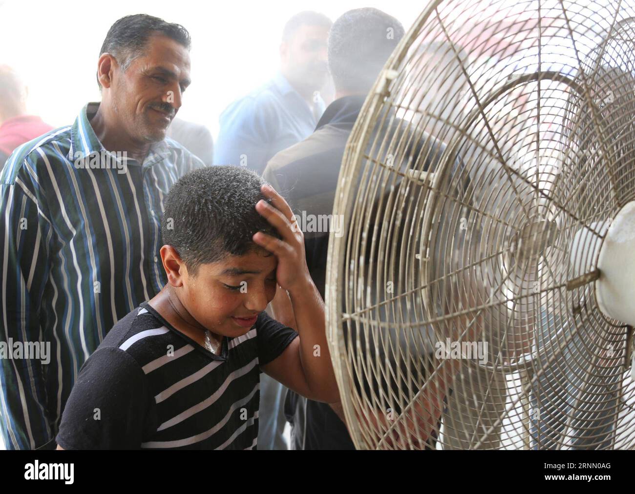Heat wave in iraq hi-res stock photography and images - Alamy