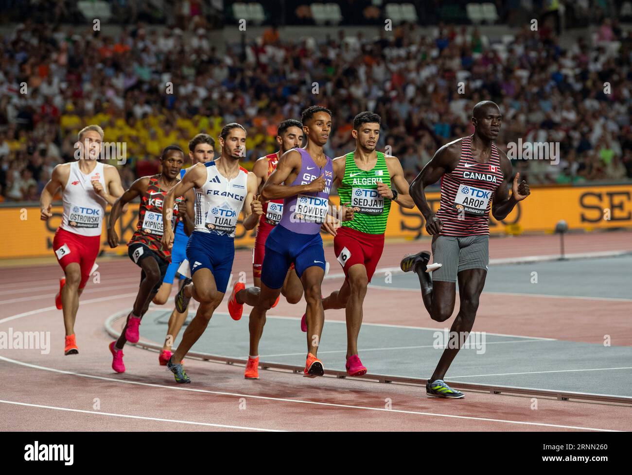 Men’s 800m heat 2 on day 6 of the World Athletics Championships ...