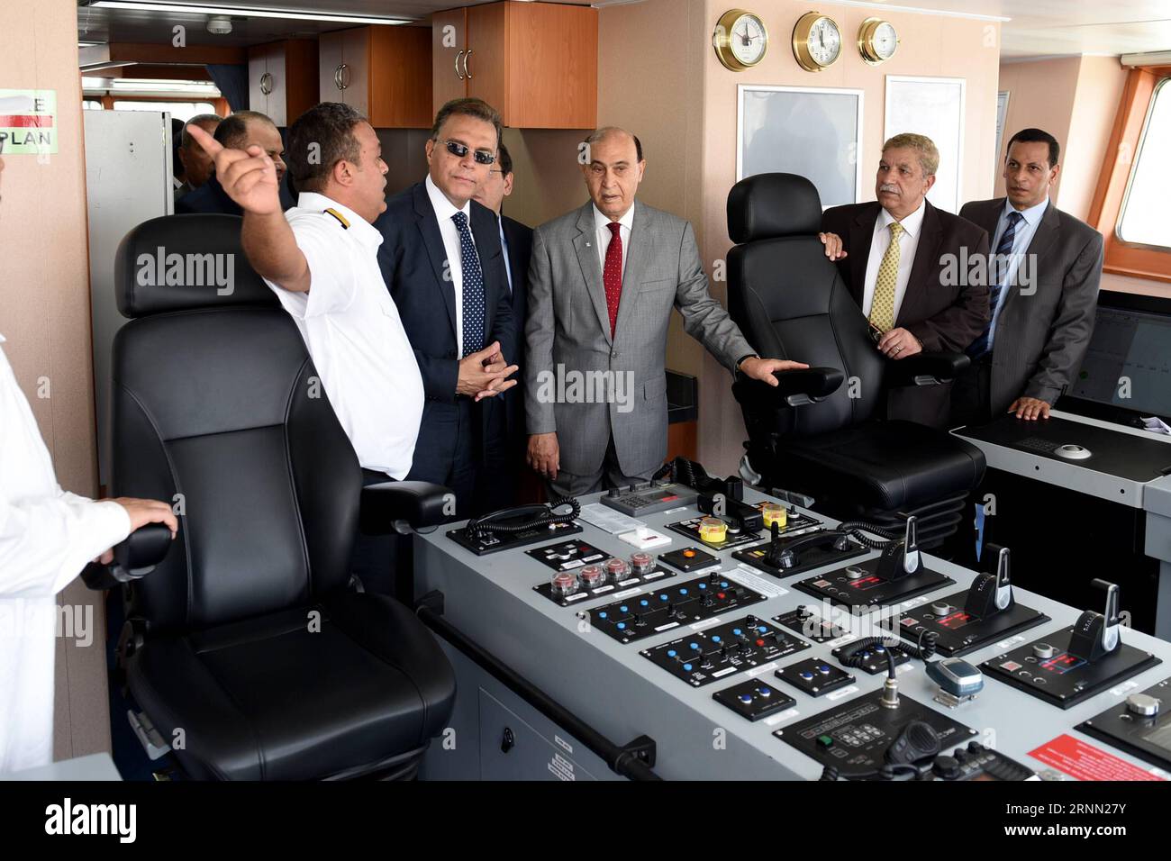 (170620) -- ISMAILIA (EGYPT), June 20, 2017 -- Chairman of the Suez ...