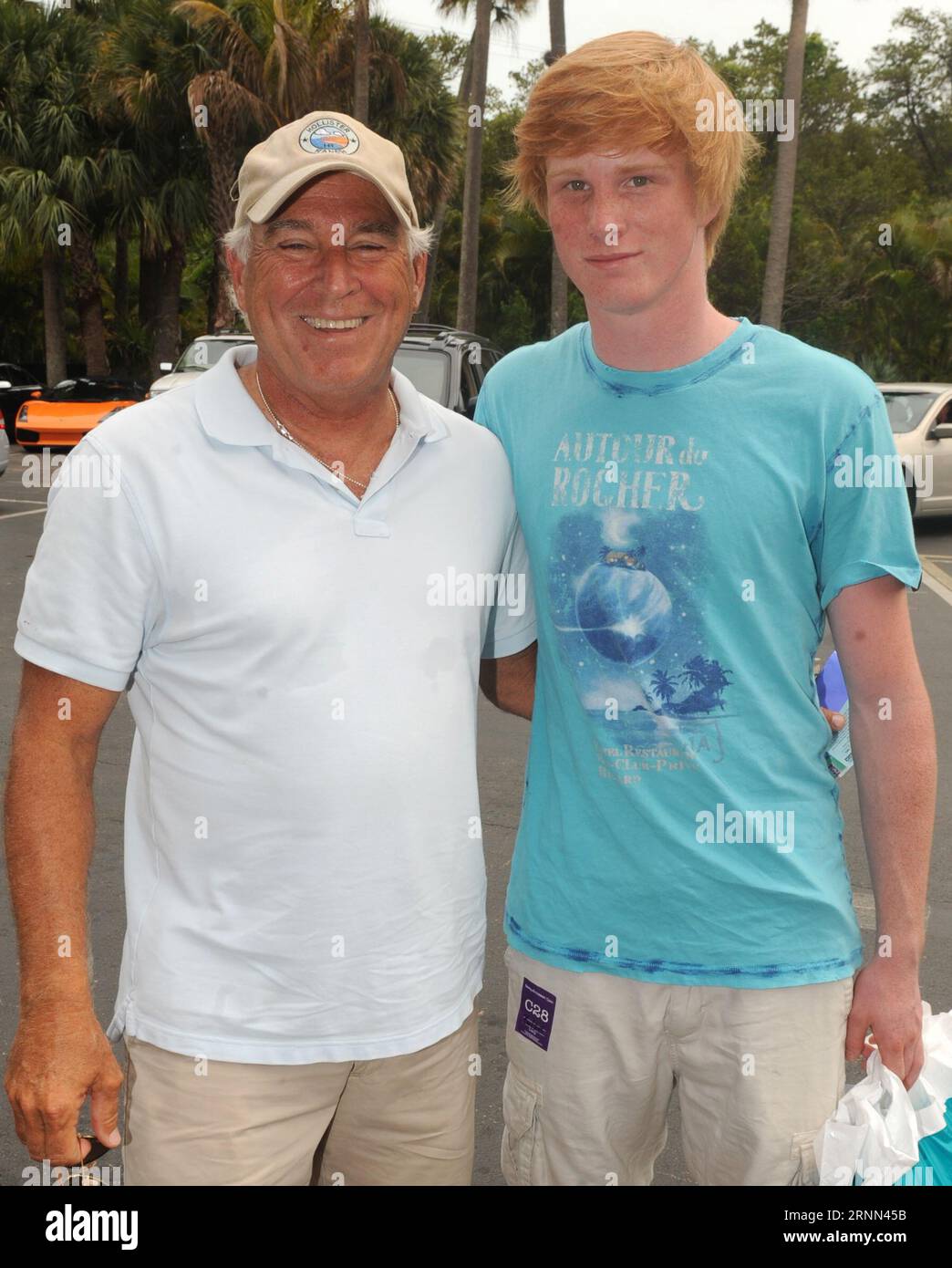 Jimmy buffet on the beach hi-res stock photography and images - Alamy