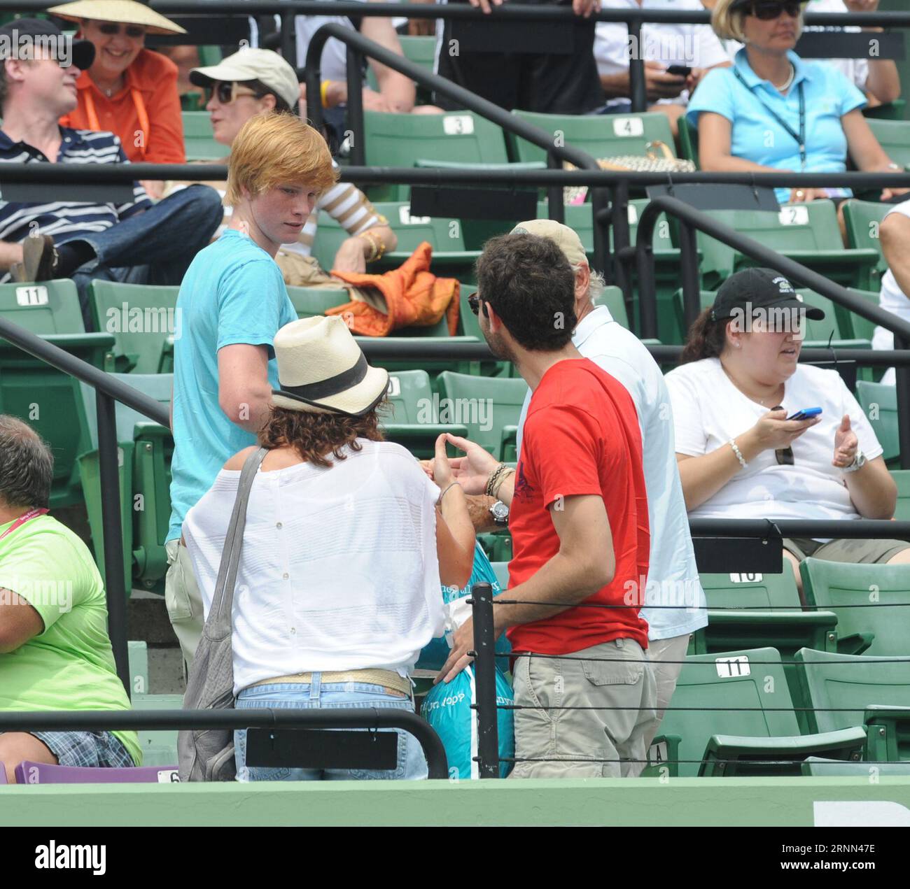 Cameron marley buffett and jimmy buffett hi-res stock photography and ...