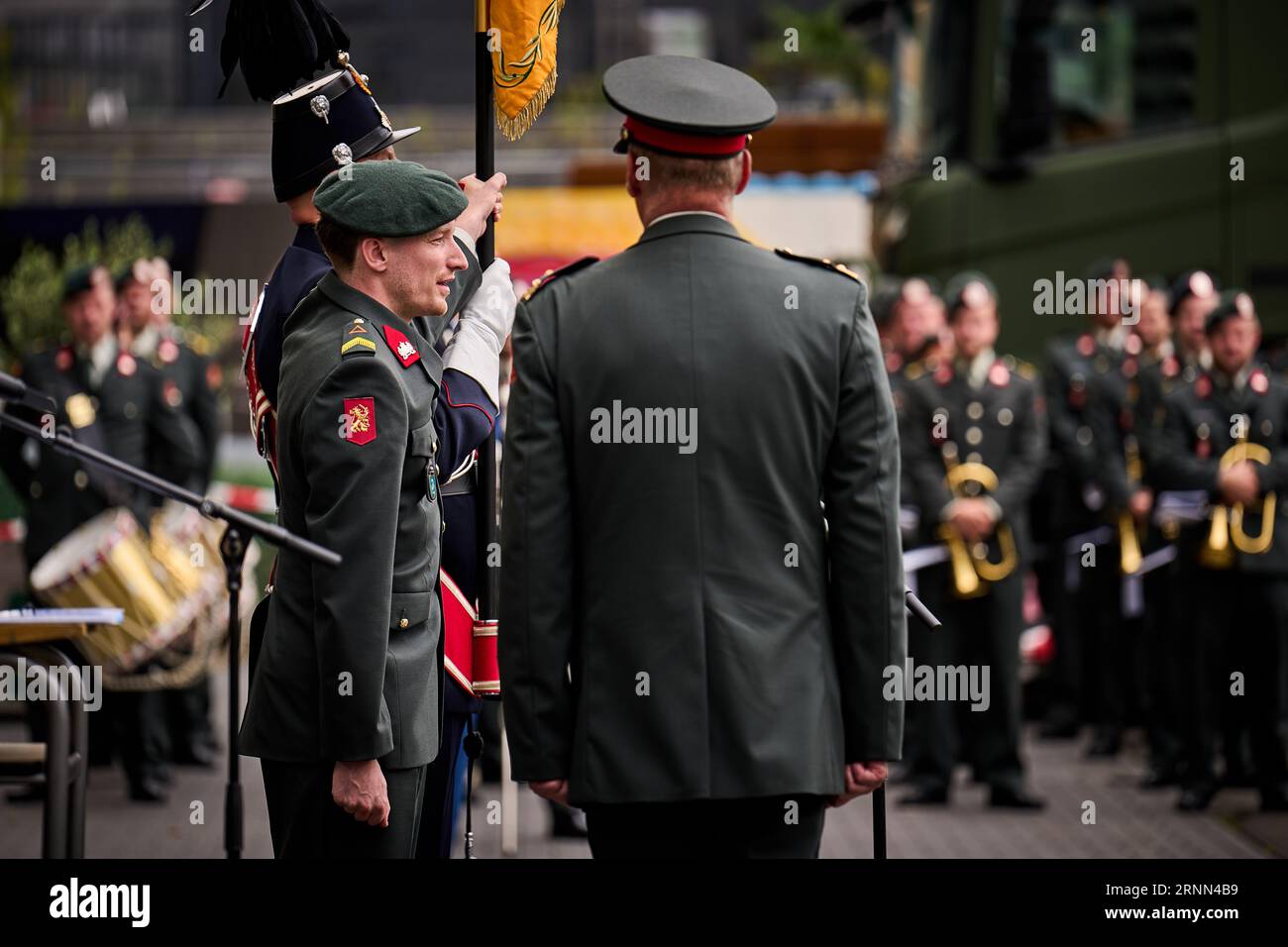 Armed_forces hi-res stock photography and images - Alamy