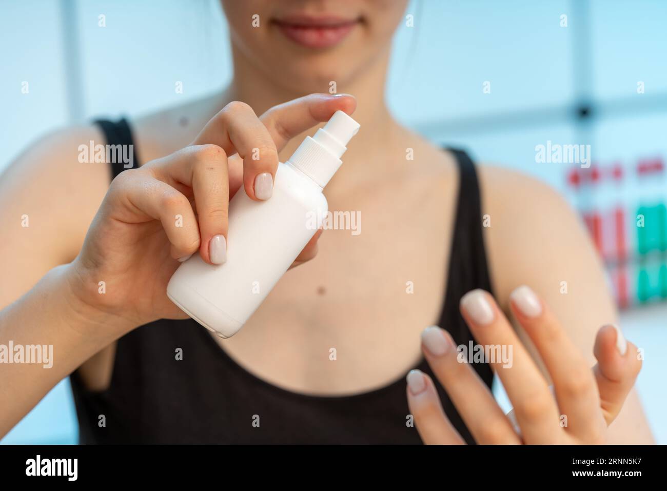 Medical spray hi-res stock photography and images - Alamy