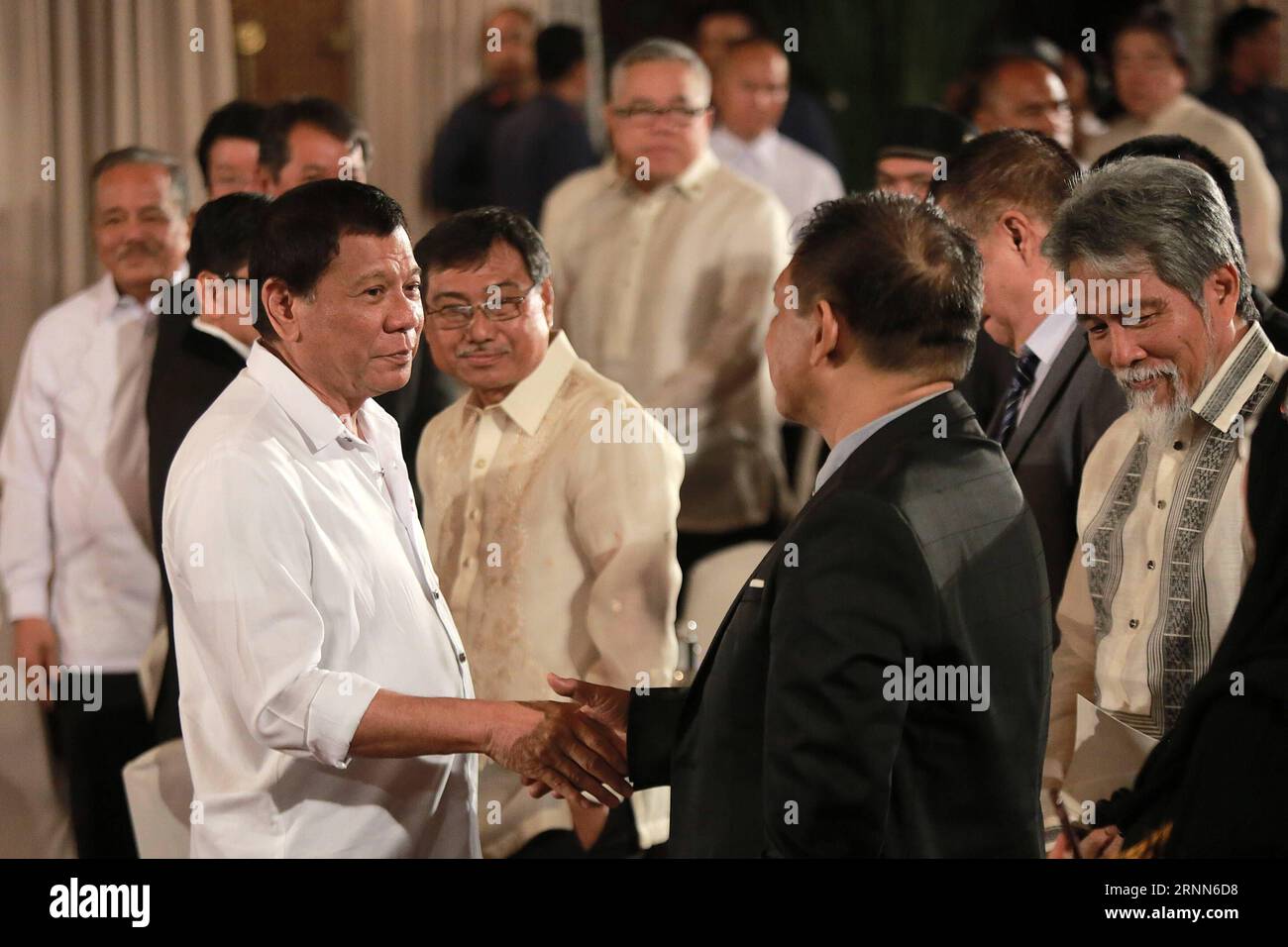(170627) -- MANILA, Jun. 27, 2017 -- Philippine President Rodrigo ...
